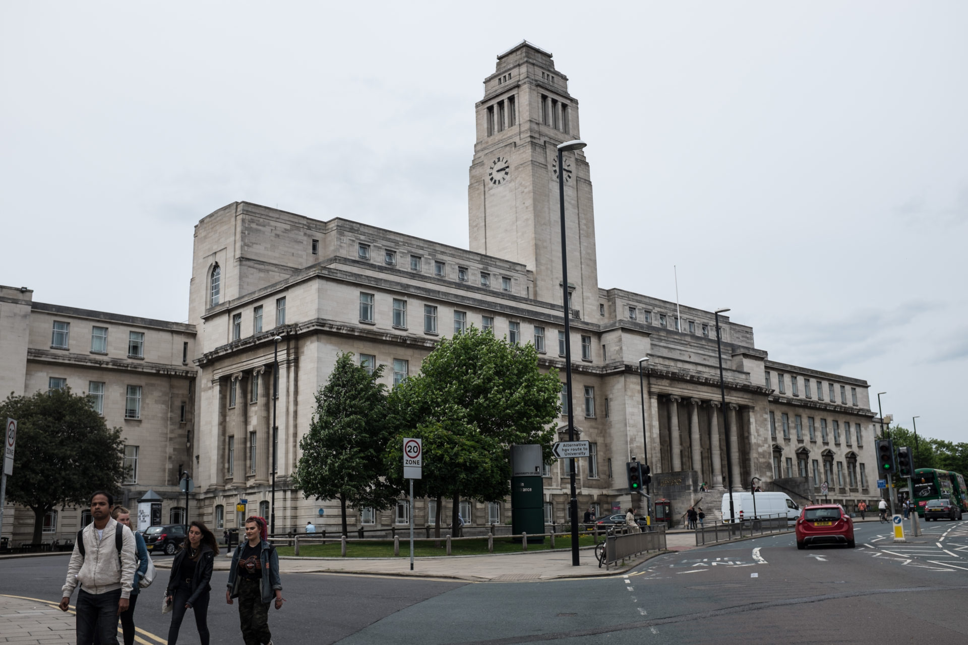 Is Leeds A Russell Group University?